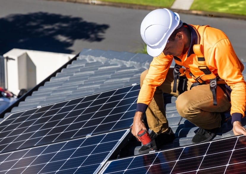 Guide to Troubleshooting a Calgary Solar Panel Installation